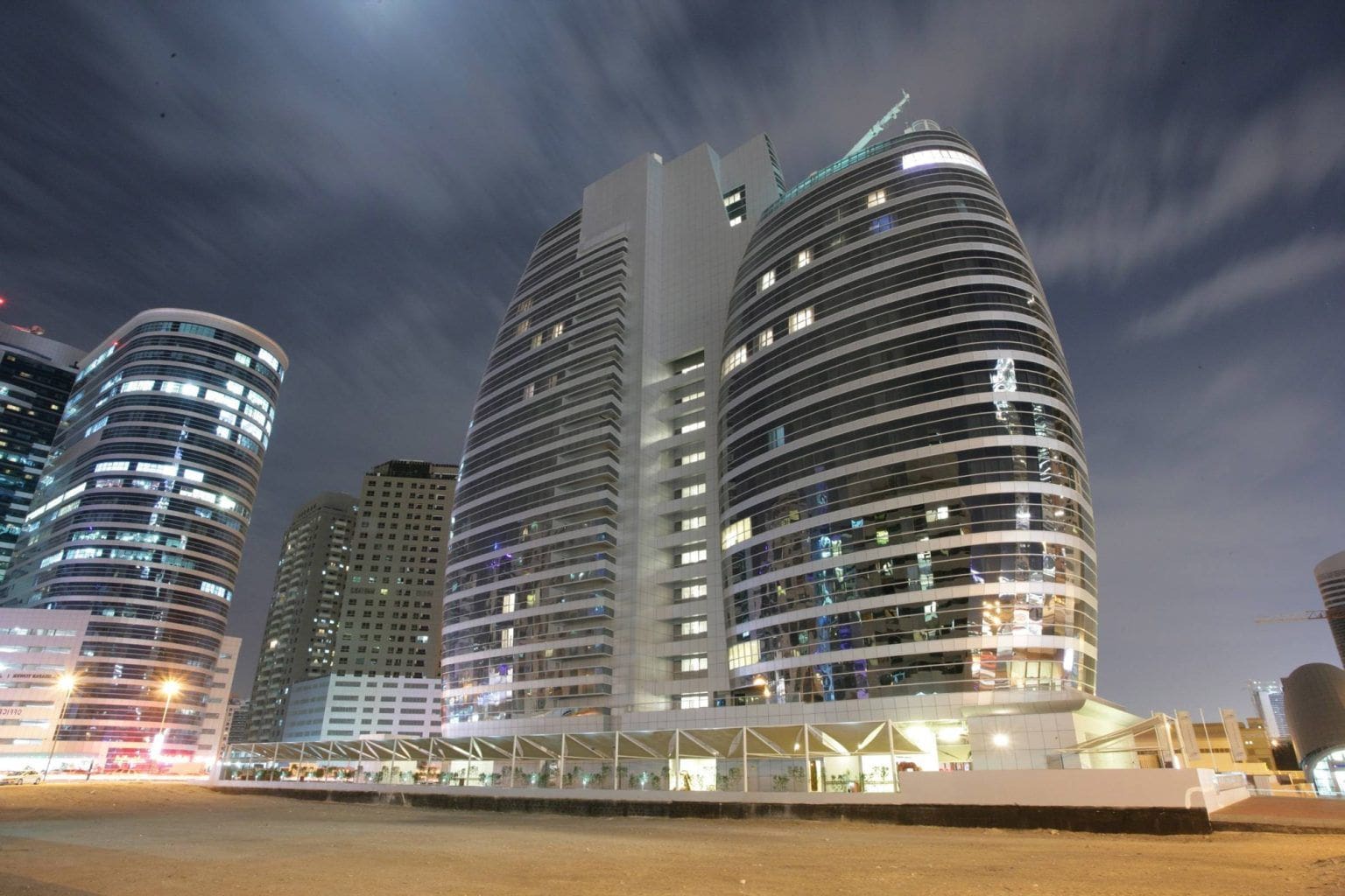 Grosvenor Business Tower by Asam Investments & Real Estate in Barsha ...