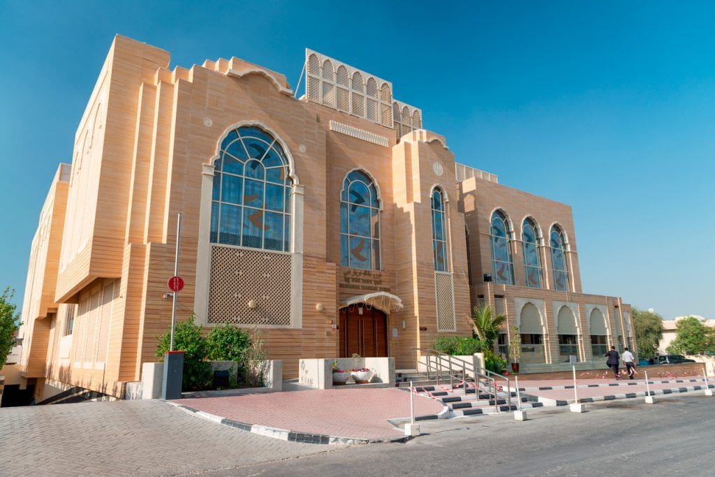 The Meadows Souk by Emaar Properties in Emirates Living, Dubai | Villas ...