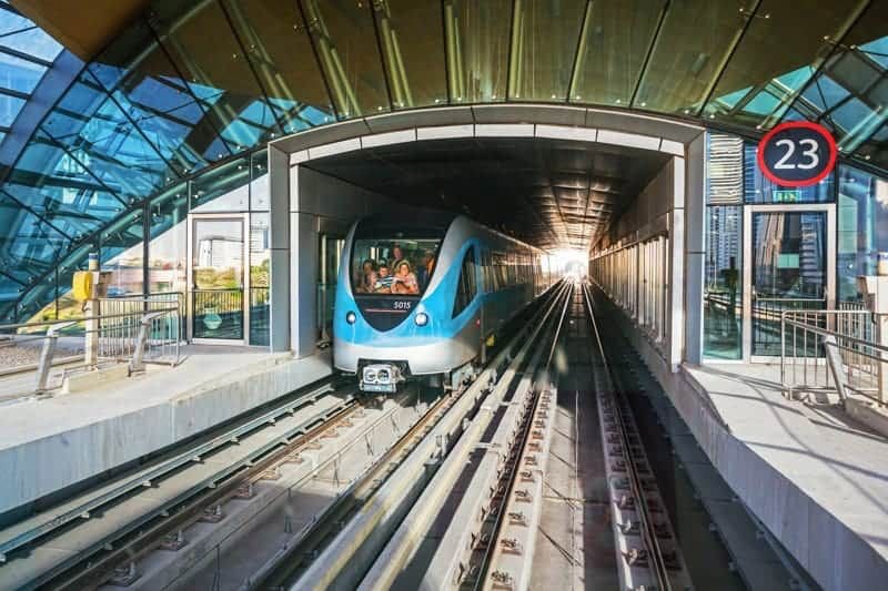 City Tower 2 by Ralph Baldwin & Associates in Shiekh Zayed Road, Dubai ...