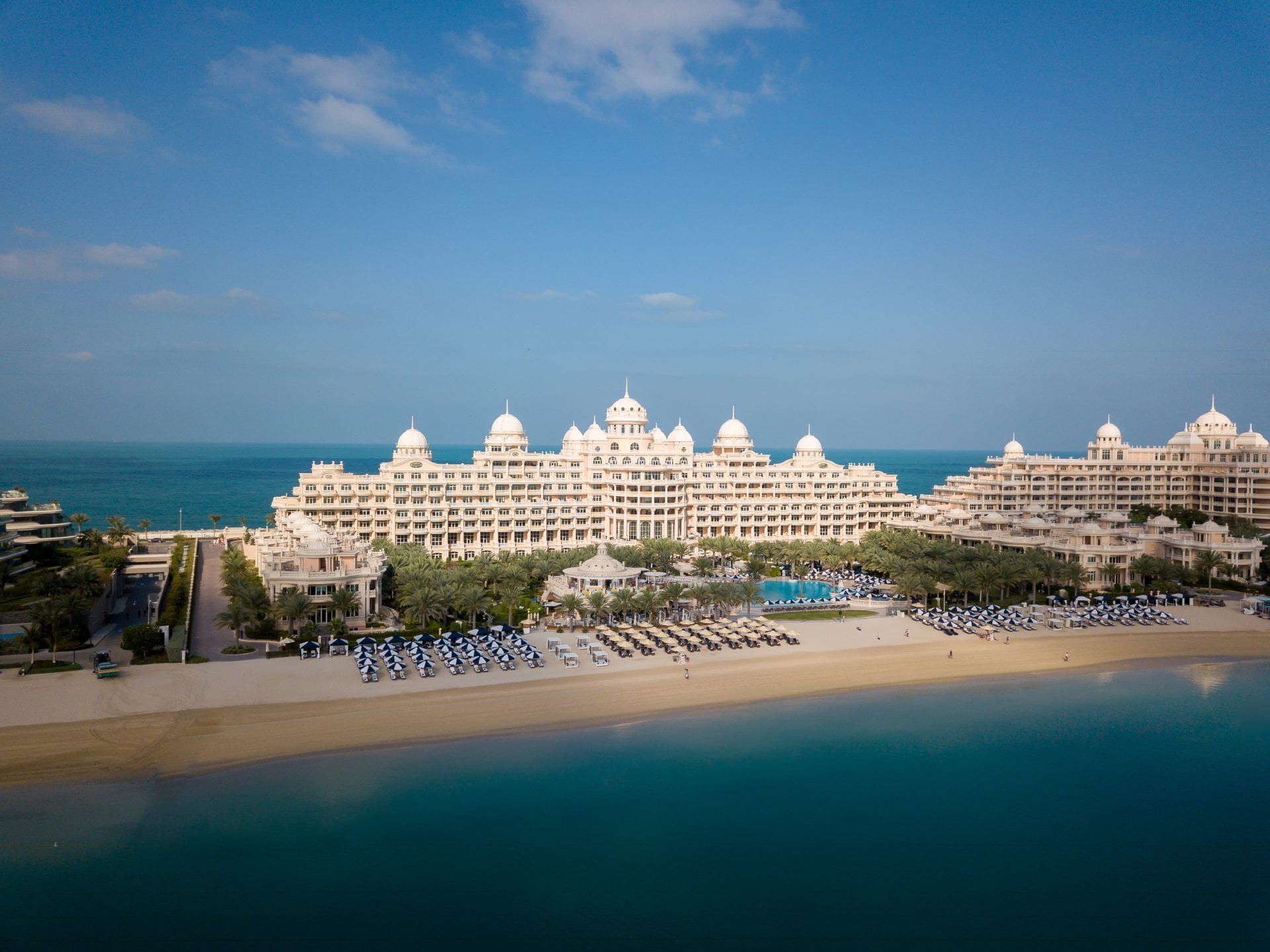 Royal Group | Metropolitan Premium Properties