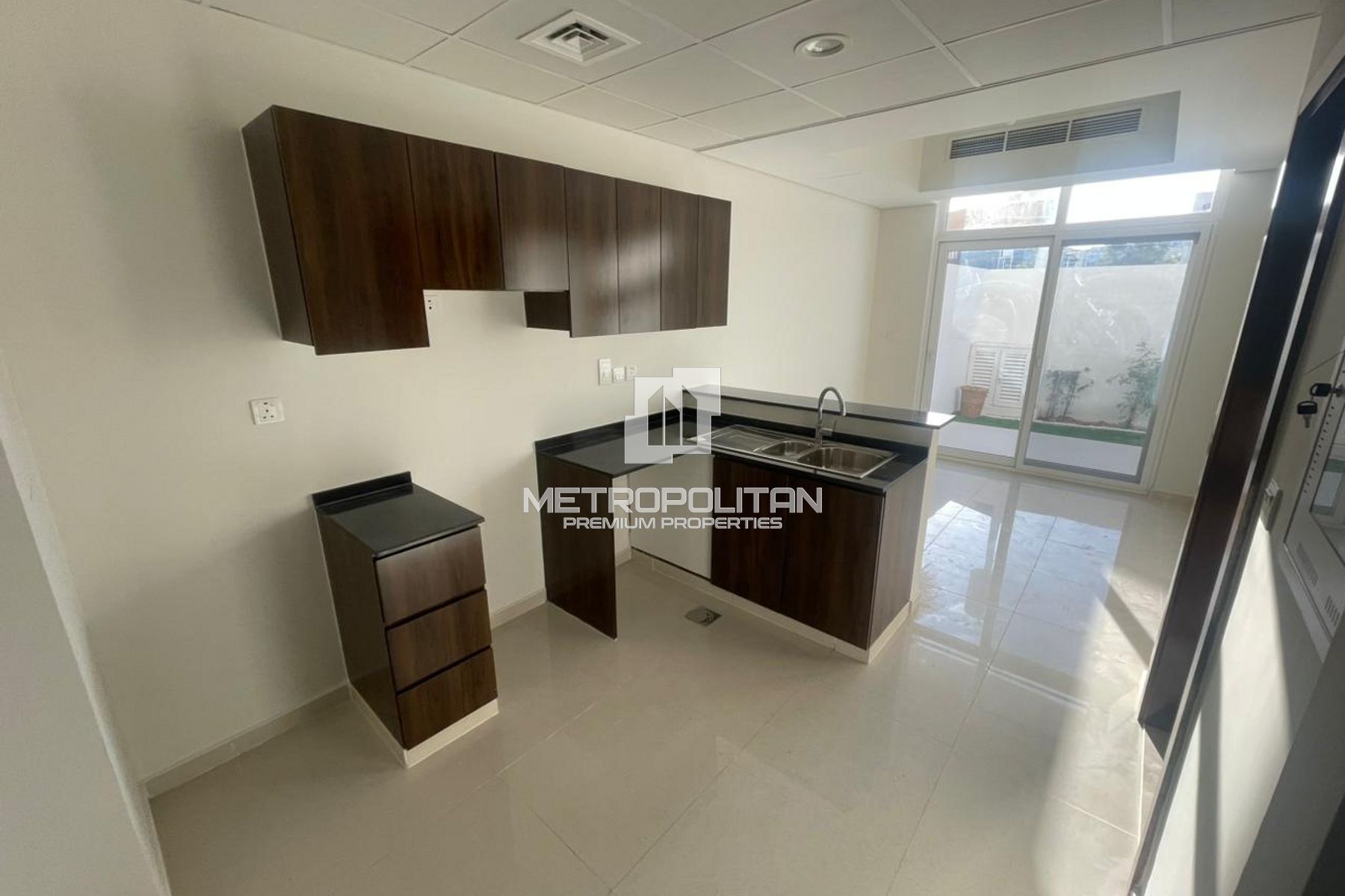 4BR Townhouse for Rent in Damac Hills 2 - MPR-8850 | Metropolitan ...